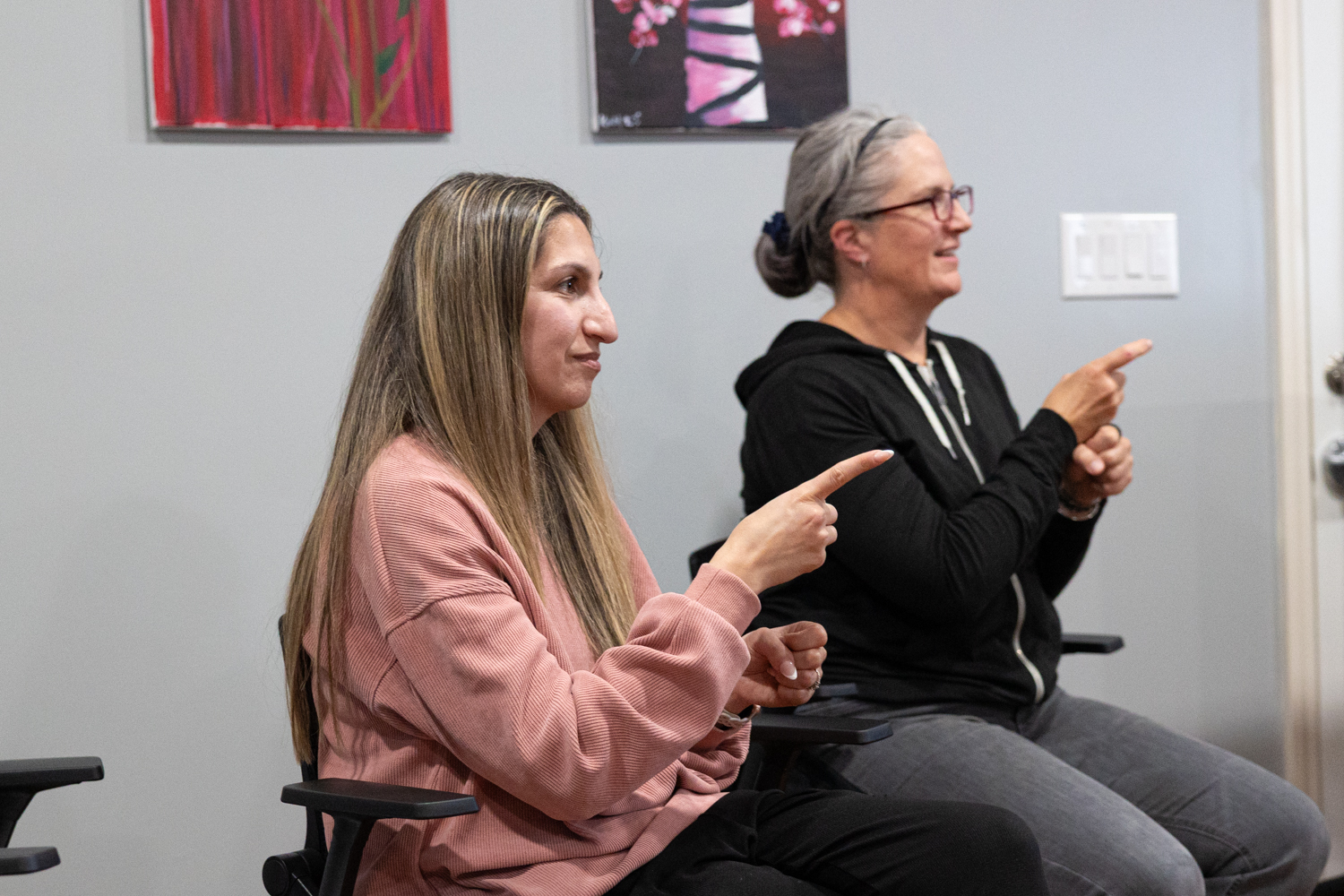 Community ASL Classes | The Learning Center for the Deaf
